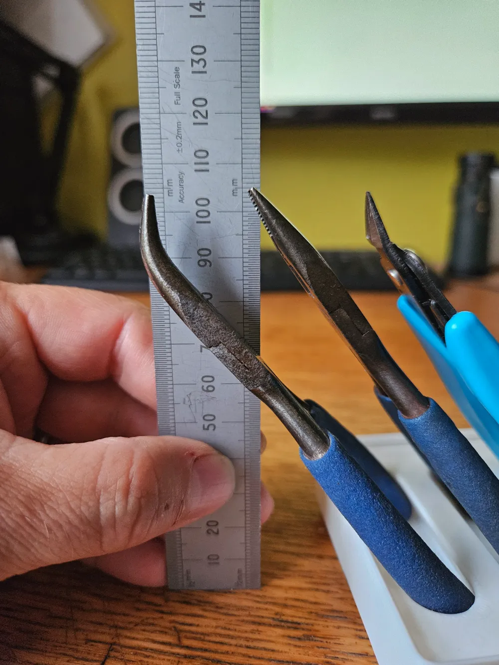 Gridfinity cutters and pliers tray by Grebby - MakerWorld