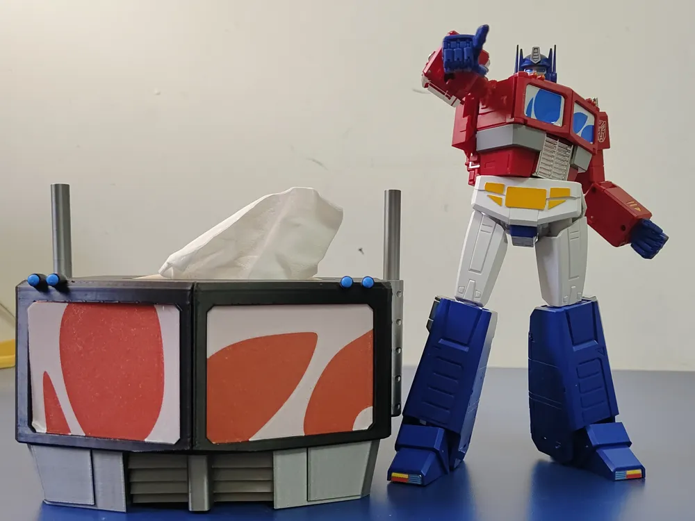 Transformers Optimus Prime Tissue Box by 八分宅 MakerWorld: Download Free ...