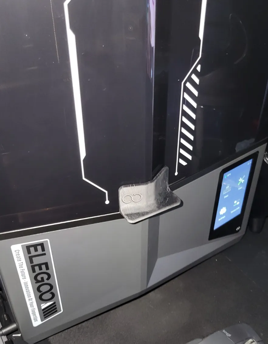 Saturn 4 & 4 Ultra Lid Lift - Free 3D Print Model - MakerWorld