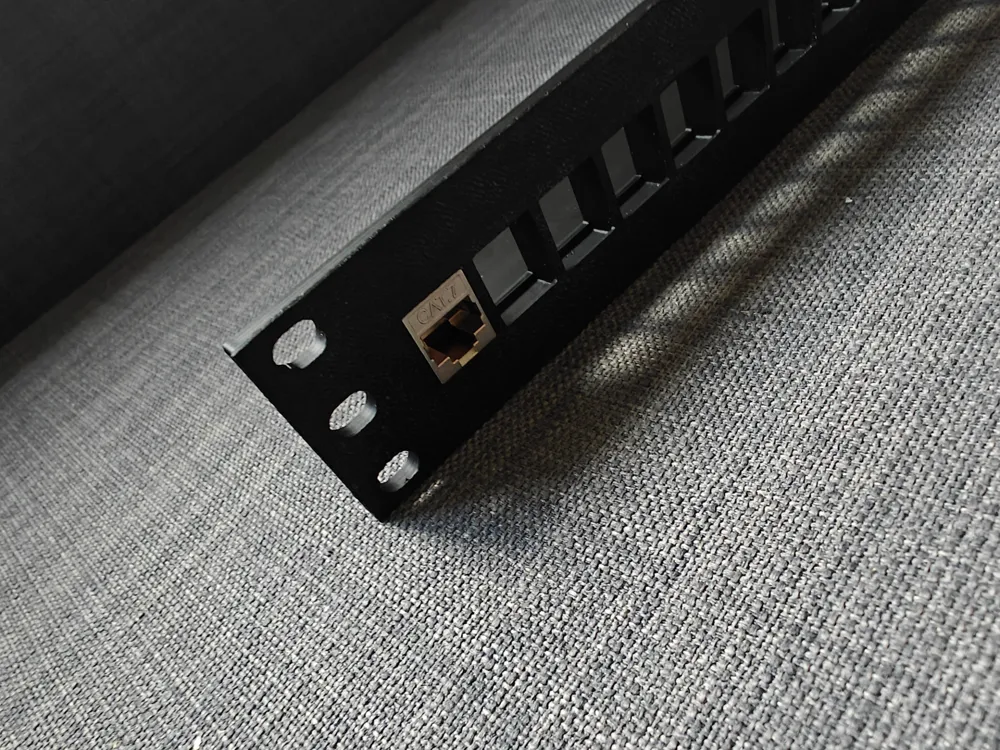 19" rack keystone patch panel 1u reinforced by stijn - MakerWorld
