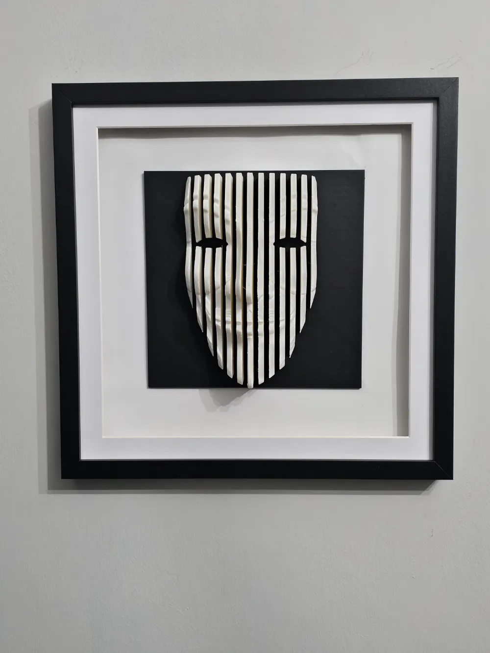 Guy Fawkes Parametric 3D Pop-out Art by Ikonic3D by ikonic 3D MakerWorld: Download Free 3D Models