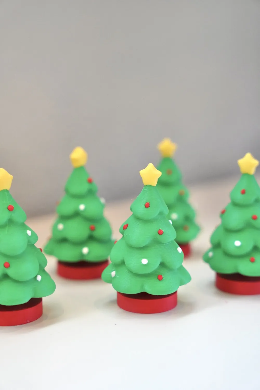 Christmas Tree fidget clicker - Free 3D Print Model - MakerWorld