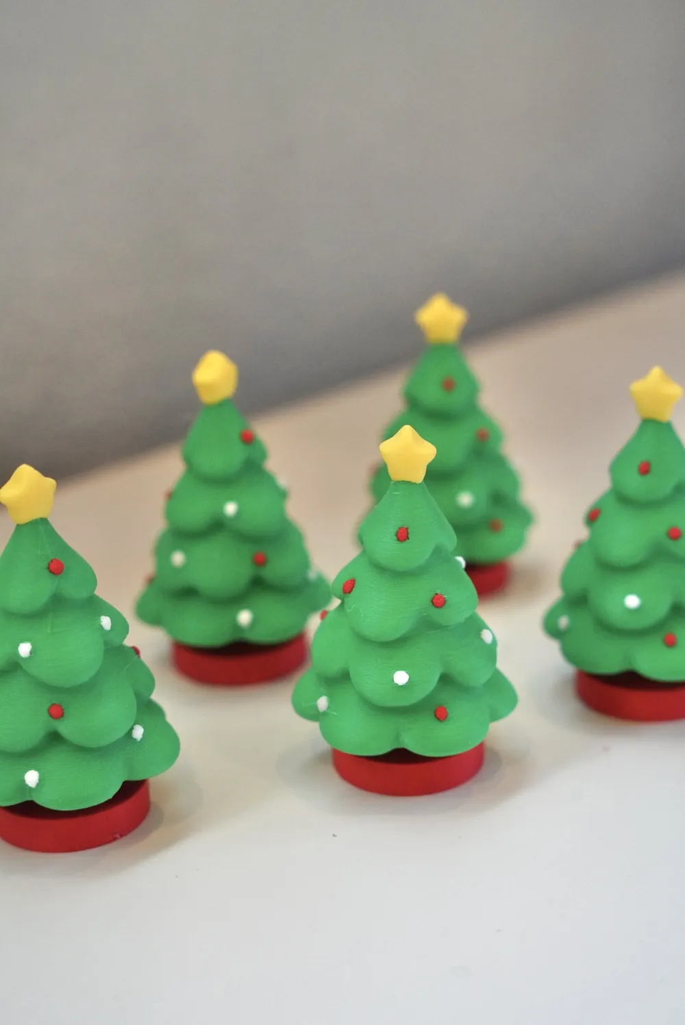 Christmas Tree fidget clicker by Isa Chen MakerWorld: Download Free 3D Models