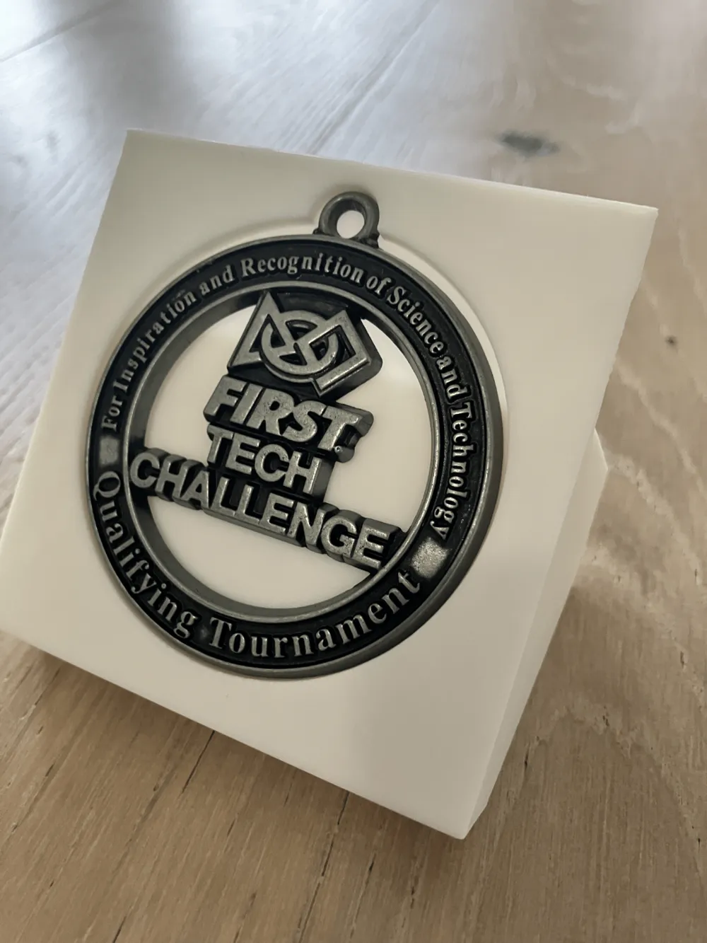 FTC Medal Stand by Blackthrush Prints - MakerWorld