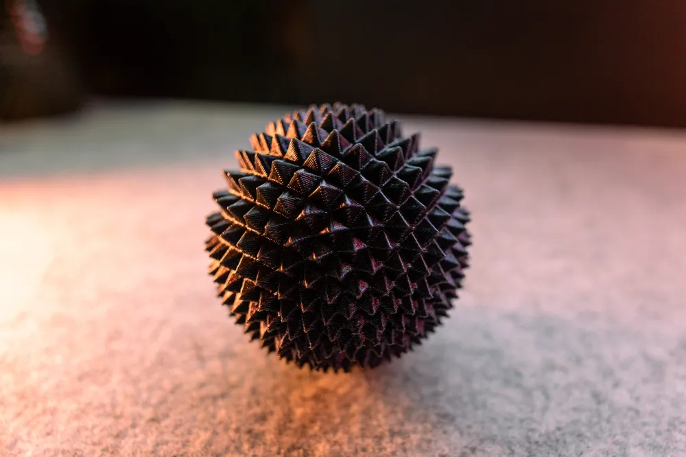 Esfera de Fidget Sensorial Muy Puntiaguda por Luke Edwin MakerWorld: Descarga Modelos 3D Gratuitos