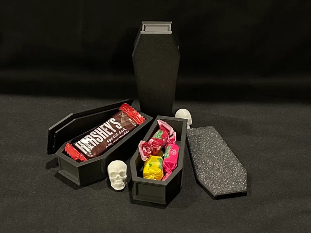 Mini Classic Gothic Coffin With Snap On Lid by BATTCAVE MakerWorld ...