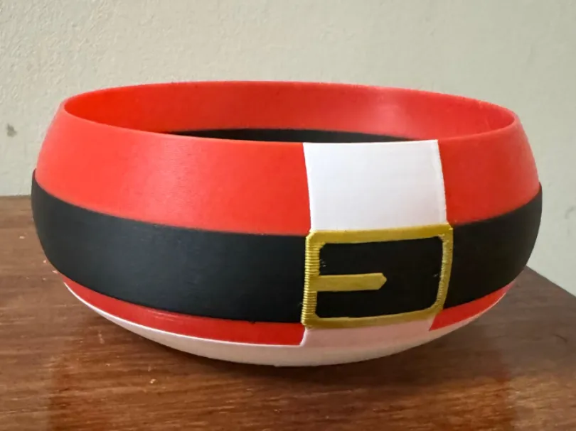 Weihnachtsschale Santa Claus von Kikerv MakerWorld: Kostenlose 3D-Modelle herunterladen