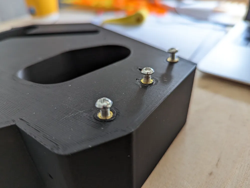 Prusacaster - Correctly placed hardware and threaded inserts Remixed by ...