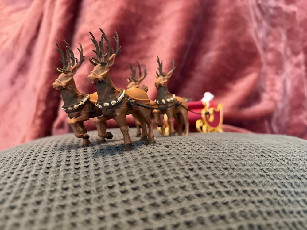 Santa’s Sleigh - Free 3D Print Model - MakerWorld