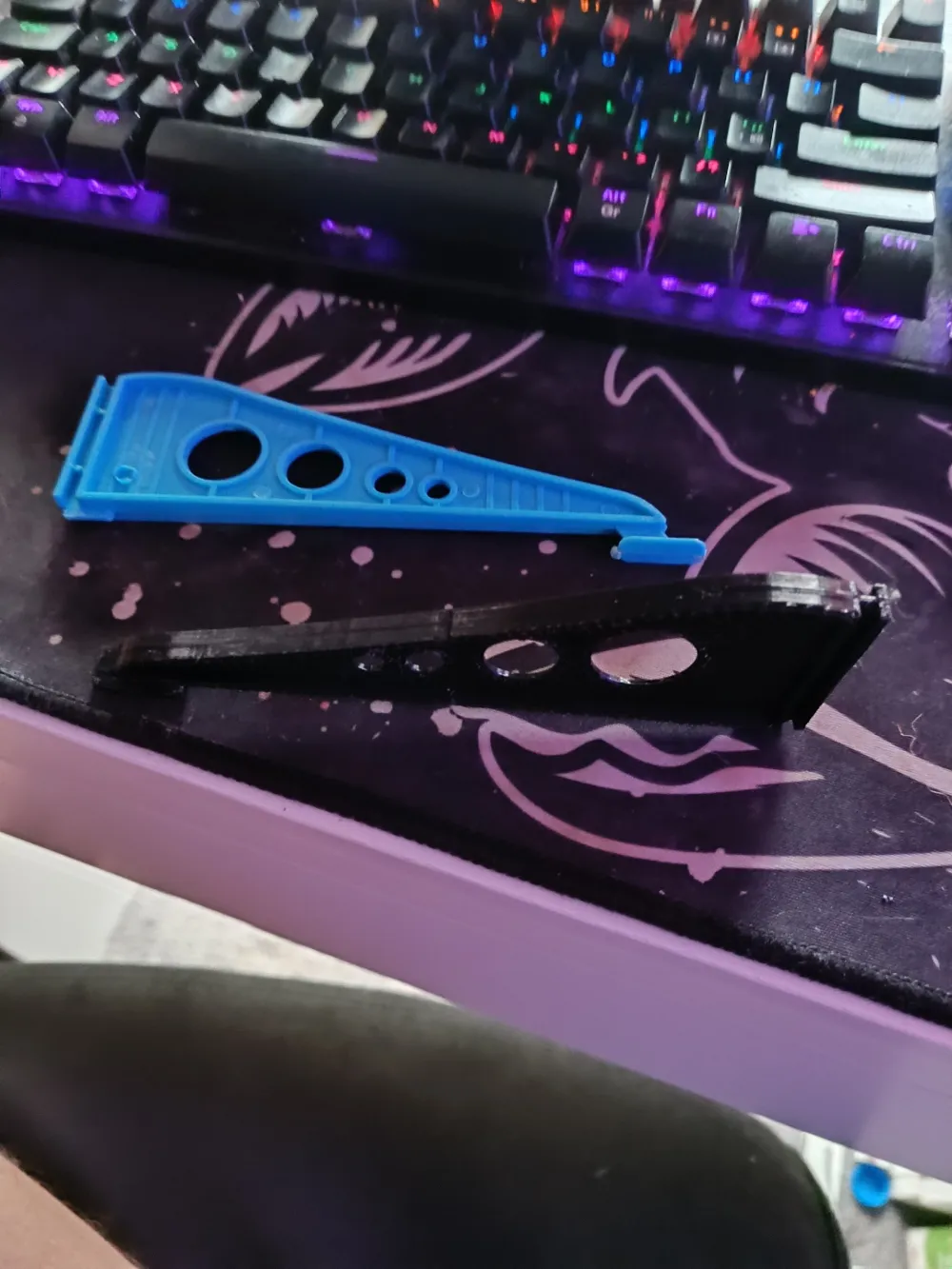 Christmas Tree Leg Stand - Free 3D Print Model - MakerWorld