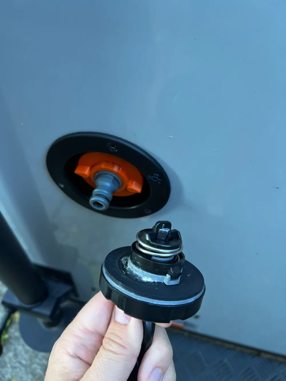 Hero Camper water tank Gardena adapter Remixed by Quatchi - MakerWorld