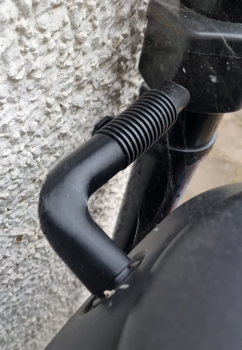 Water Butt Short Overflow Elbow by Paul My Finger Designs - MakerWorld