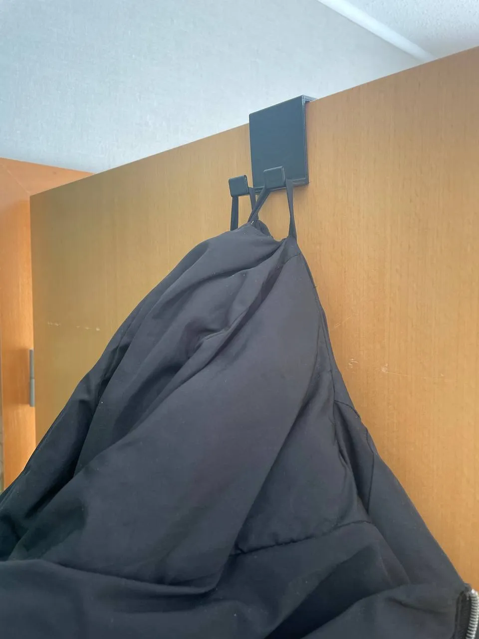 Door hooks for jackets holder hanger clothes organizer / Türhaken für ...