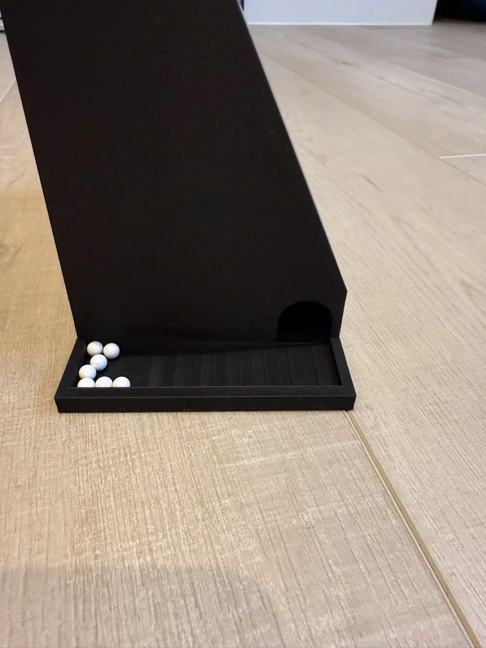 Cible Airsoft avec Plateau de Récupération Automatique des Billes - Modèle d'Impression 3D ...