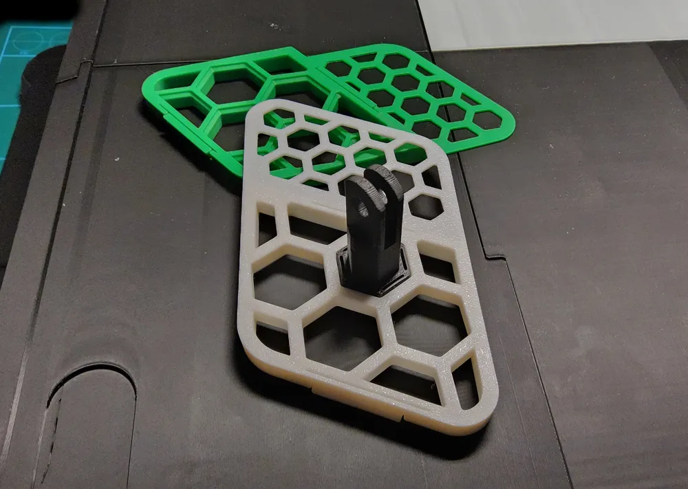 BLV-X3D Honeycomb Panels with X3D Hexagon Pattern Remixed by user ...