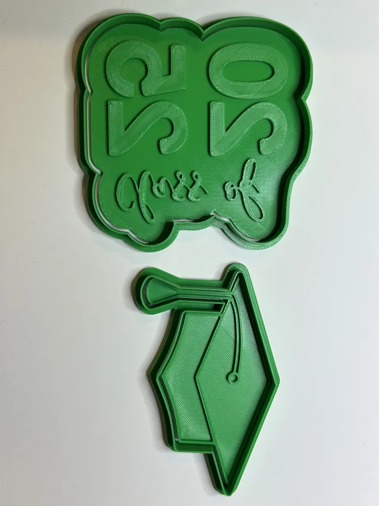 Graduation cap class of 2025 2026 cookie cutter by Ingridbugeja23 ...