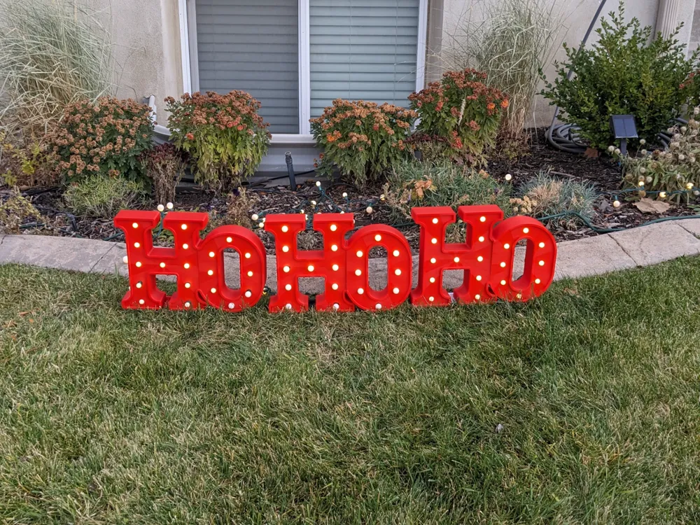 Light up Hohoho sign by BelliC - MakerWorld