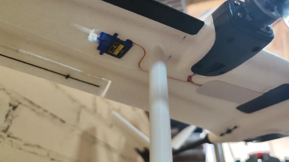 RC Airplane CG Balancer by Artur MakerWorld: Download Free 3D Models