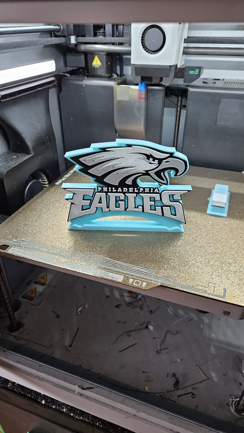 Philadelphia Eagles Table Stand - Free 3D Print Model - MakerWorld