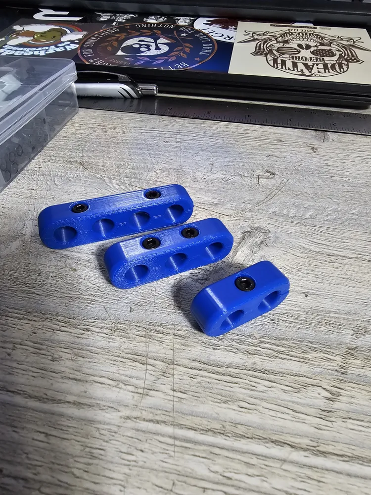8mm Wire Looms - Clamp Style - Free 3D Print Model - MakerWorld