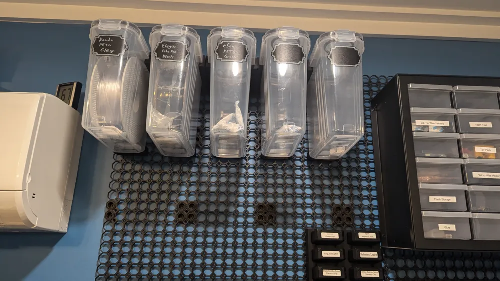 Multiboard Filament Container Mount (Extra Sturdy) Remixed by tqshay ...