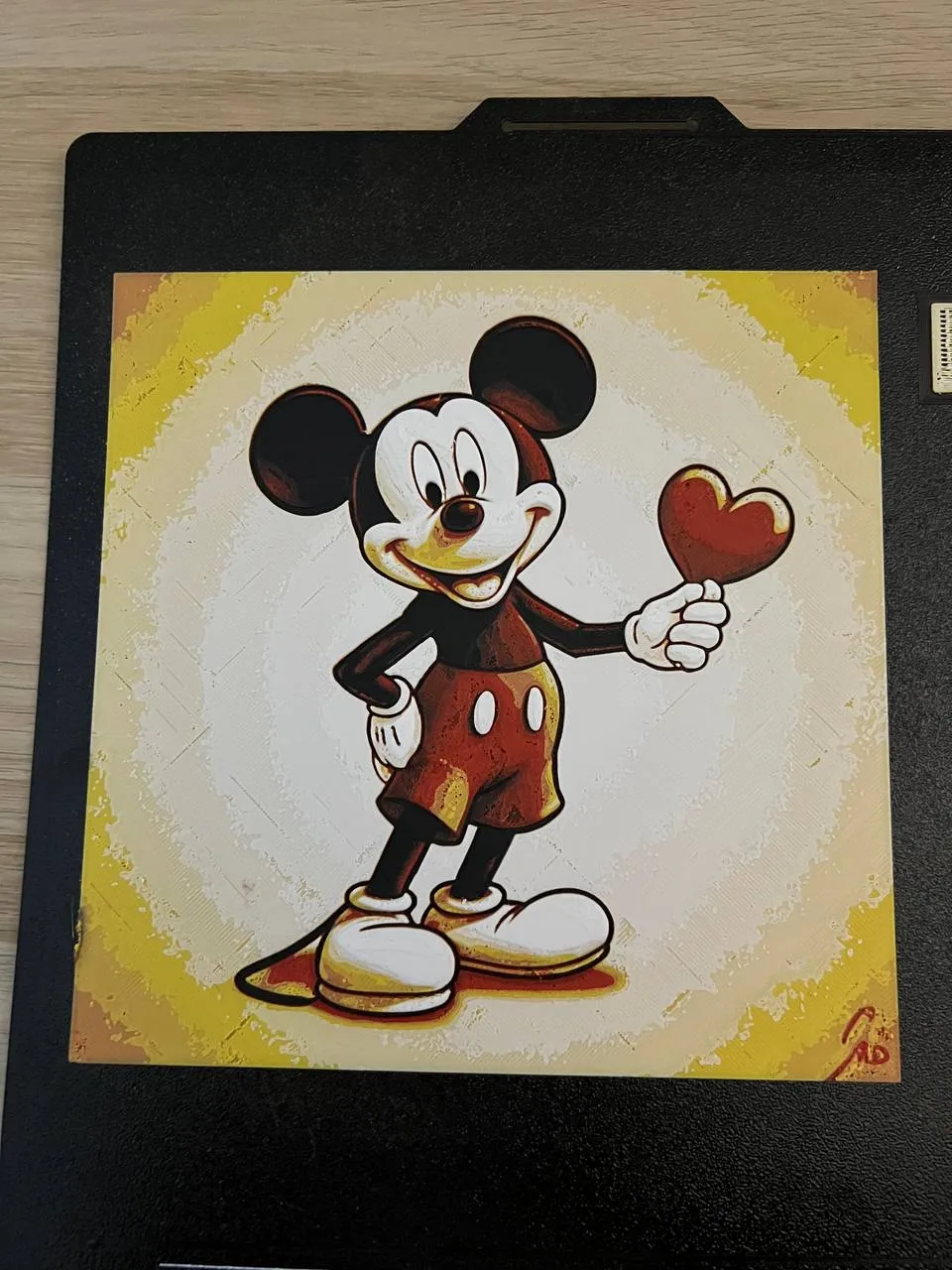 HueForge Mickey Mouse in love by lucamoretti86 - MakerWorld