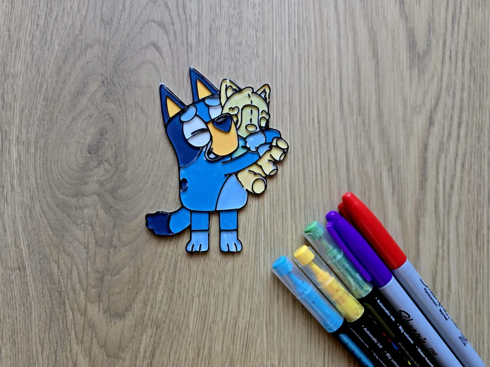 Bluey Hugs Polly Valentine DIY Coloring Craft by Merilno3D - MakerWorld