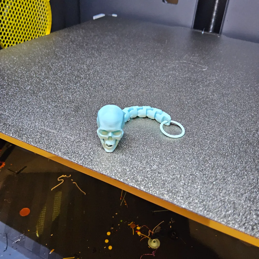 Skull flex key chain - Free 3D Print Model - MakerWorld