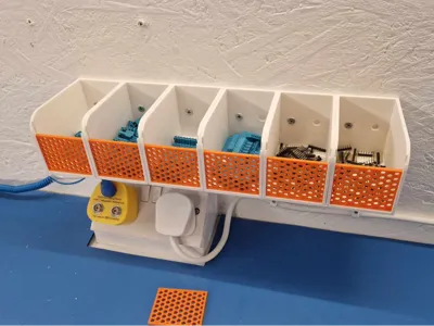Wall mounted waste bin by robbynobby - MakerWorld