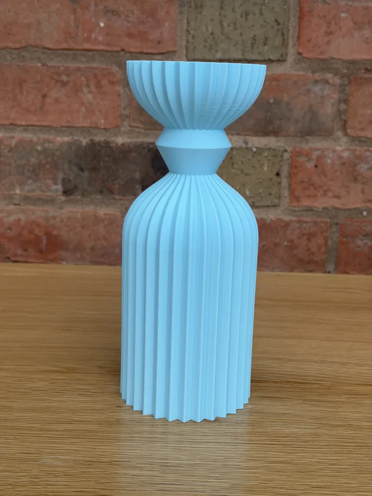 Ribbed Diamond Vase – Sculptural Vase Mode Design - Free 3D Print Model ...