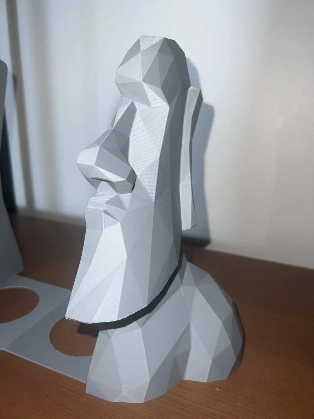 Moai Bookend Low Poly by Toby Diaz - MakerWorld
