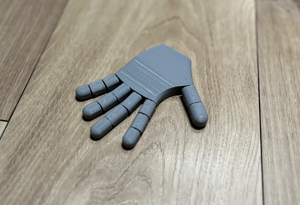 Main de robot articulée - Modèle d'Impression 3D Gratuit - MakerWorld