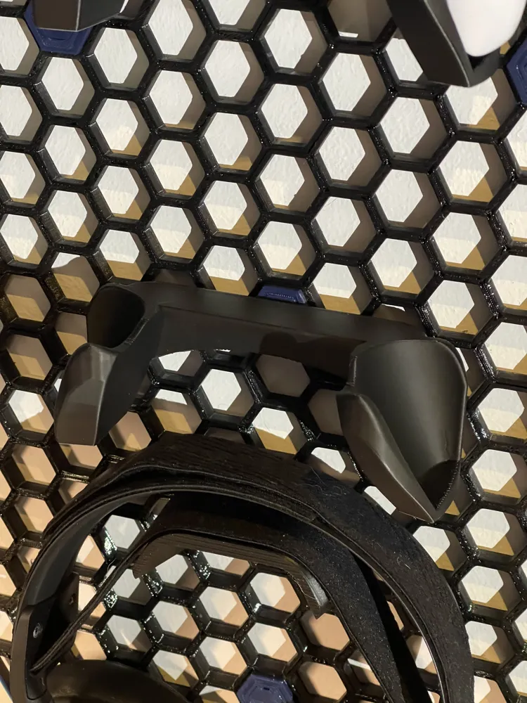 Dualsense Honeycomb Storage Remixed by Bastien - MakerWorld