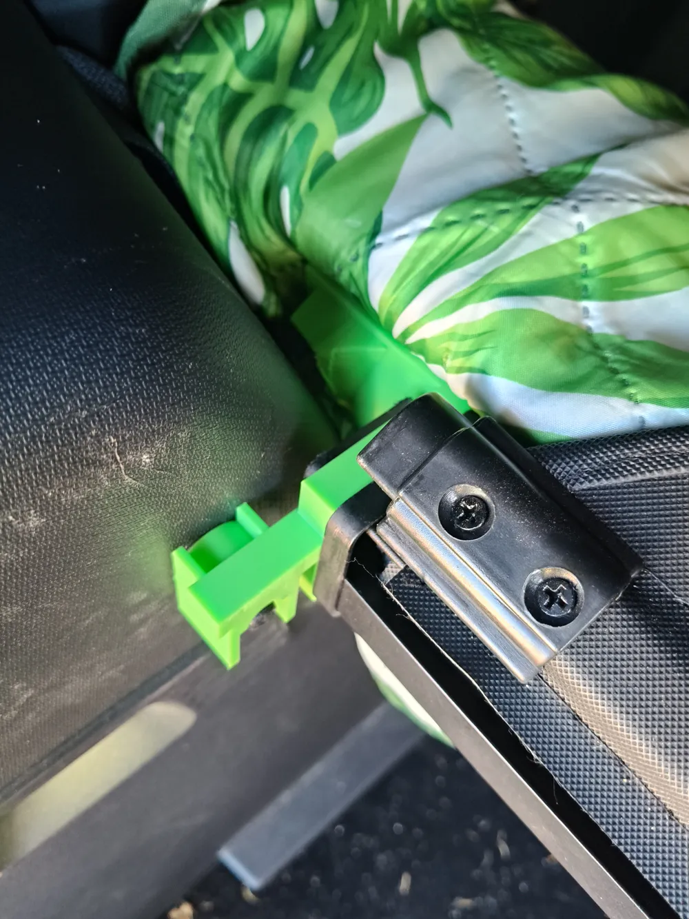 BYD Retractable Trunk Cargo Cover brackets - Free 3D Print Model ...