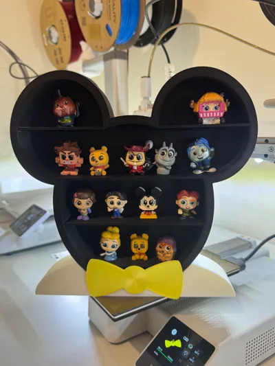 Disney Doorables / Minifigure Display Stand Shelf by SuperMaribo ...