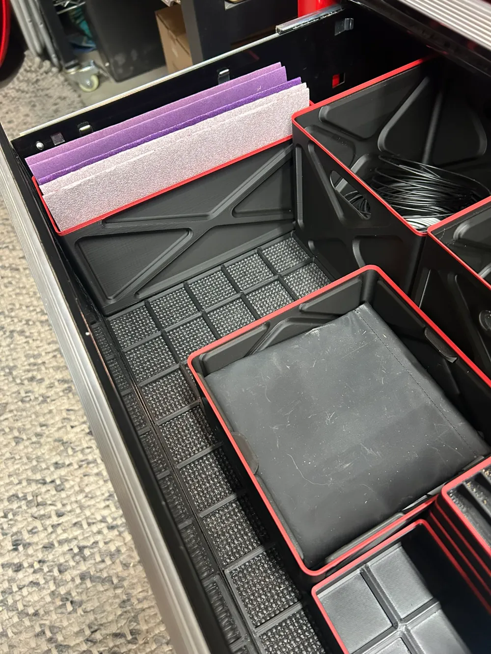 Gridfinity Sandpaper Crate by schuylab - MakerWorld