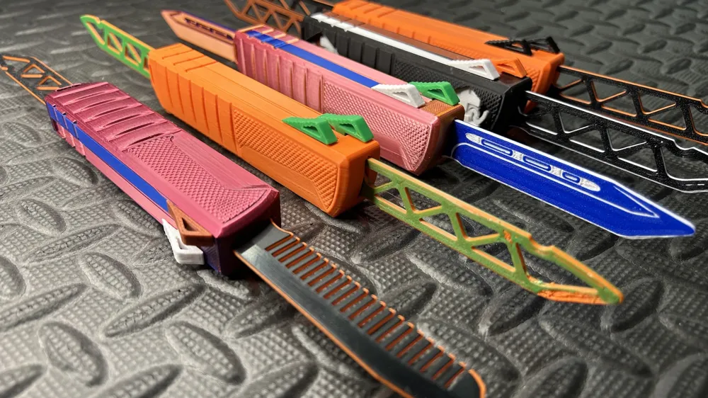 OTF Duo Double Bladed Fidget knife Over-Engineered by iczfirz ...