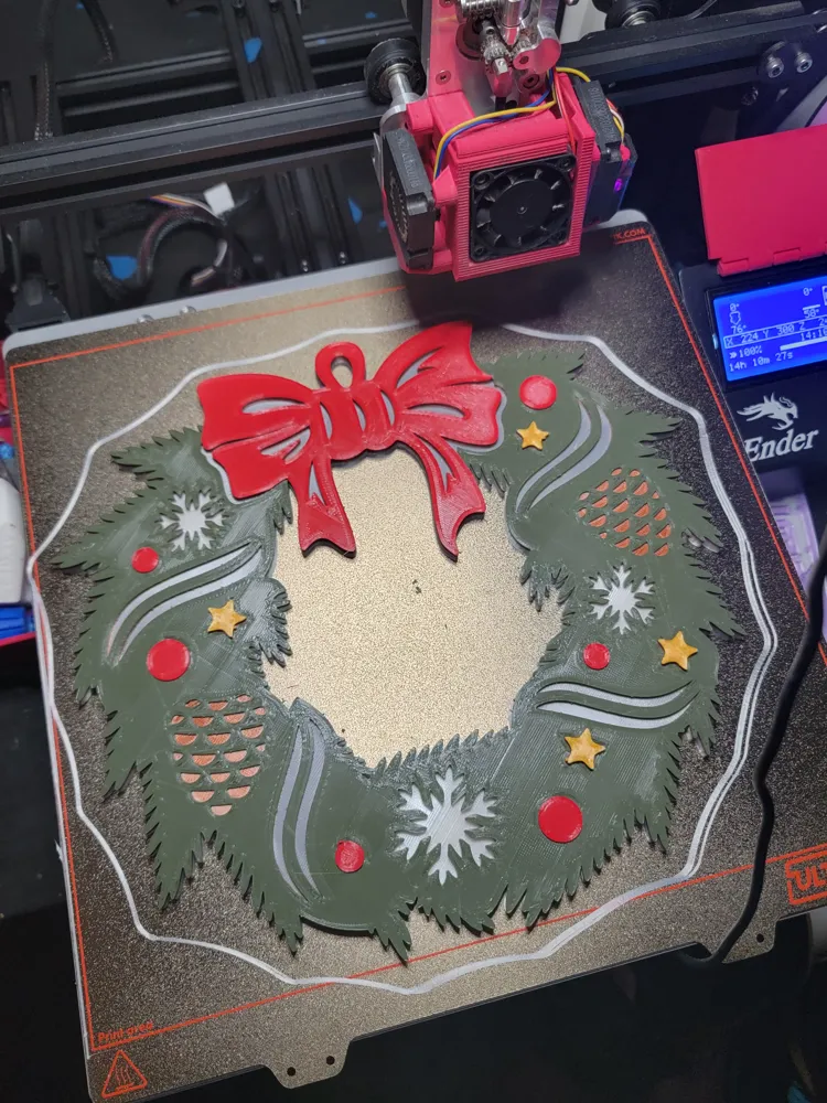 Holiday Wreath by PiNK_3DP - MakerWorld