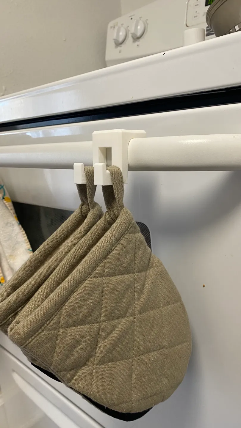 Mitten Hanger for Oven by ODorEl - MakerWorld