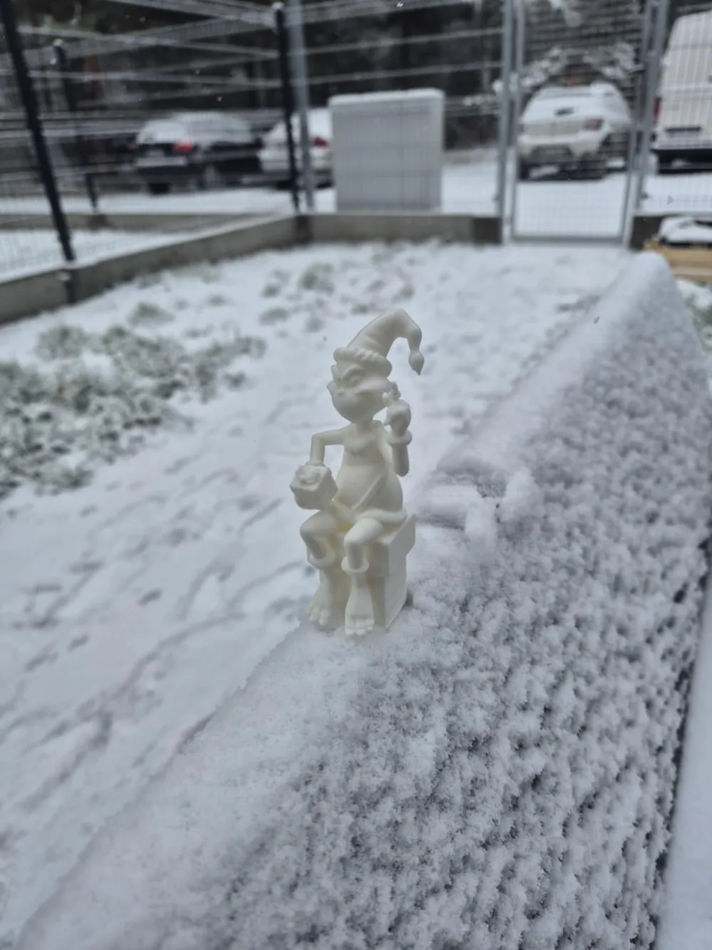 grinch on chimney, christmas decoration by Burak19891 MakerWorld ...