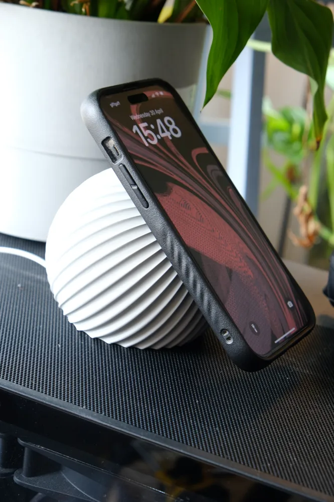 iPhone Charging Stand. Aesthetic Design Magsafe - Free 3D Print Model ...