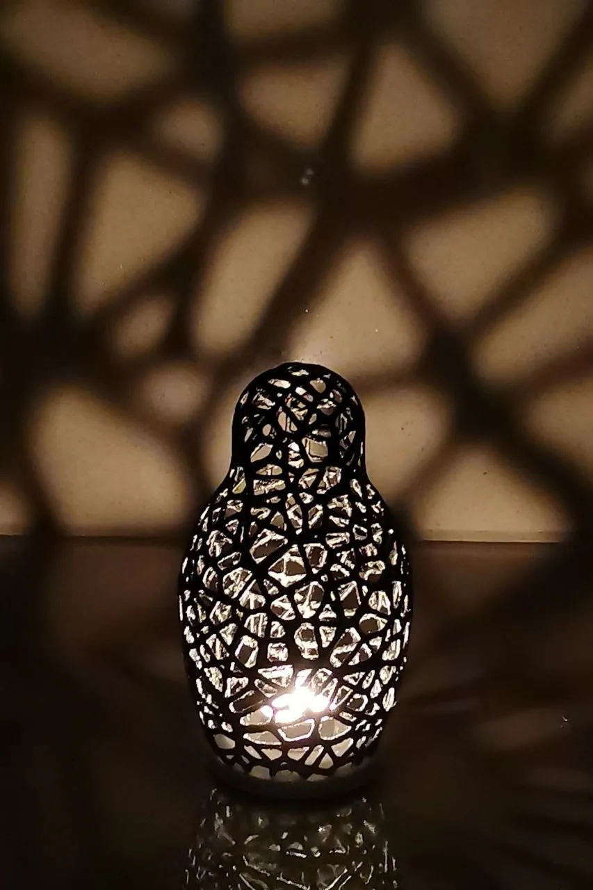 Matryoshka Voronoi style - Free 3D Print Model - MakerWorld