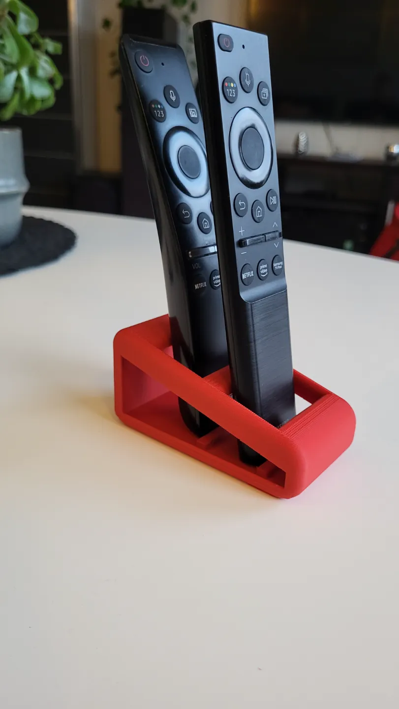 Remote Holder by Øystein - MakerWorld