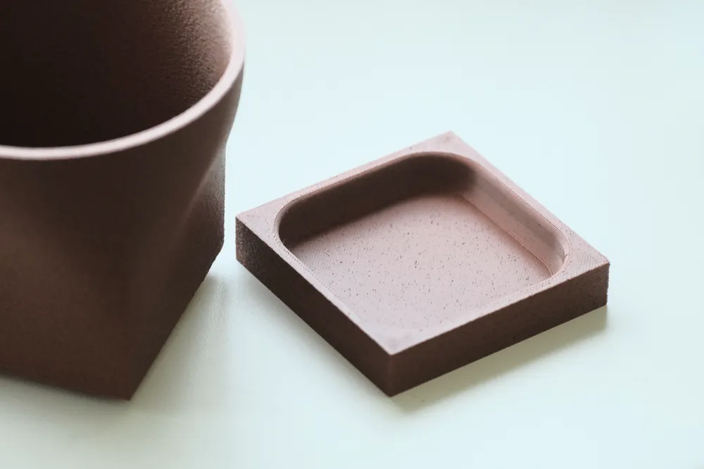 Modern plant pot with drip tray - Free 3D Print Model - MakerWorld