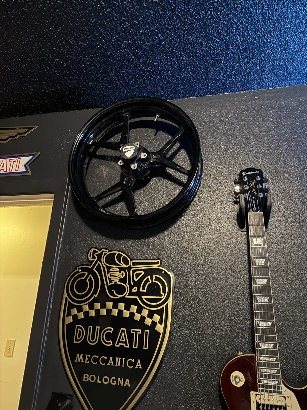 Motorcycle Wheel Wall Mount - Free 3D Print Model - MakerWorld