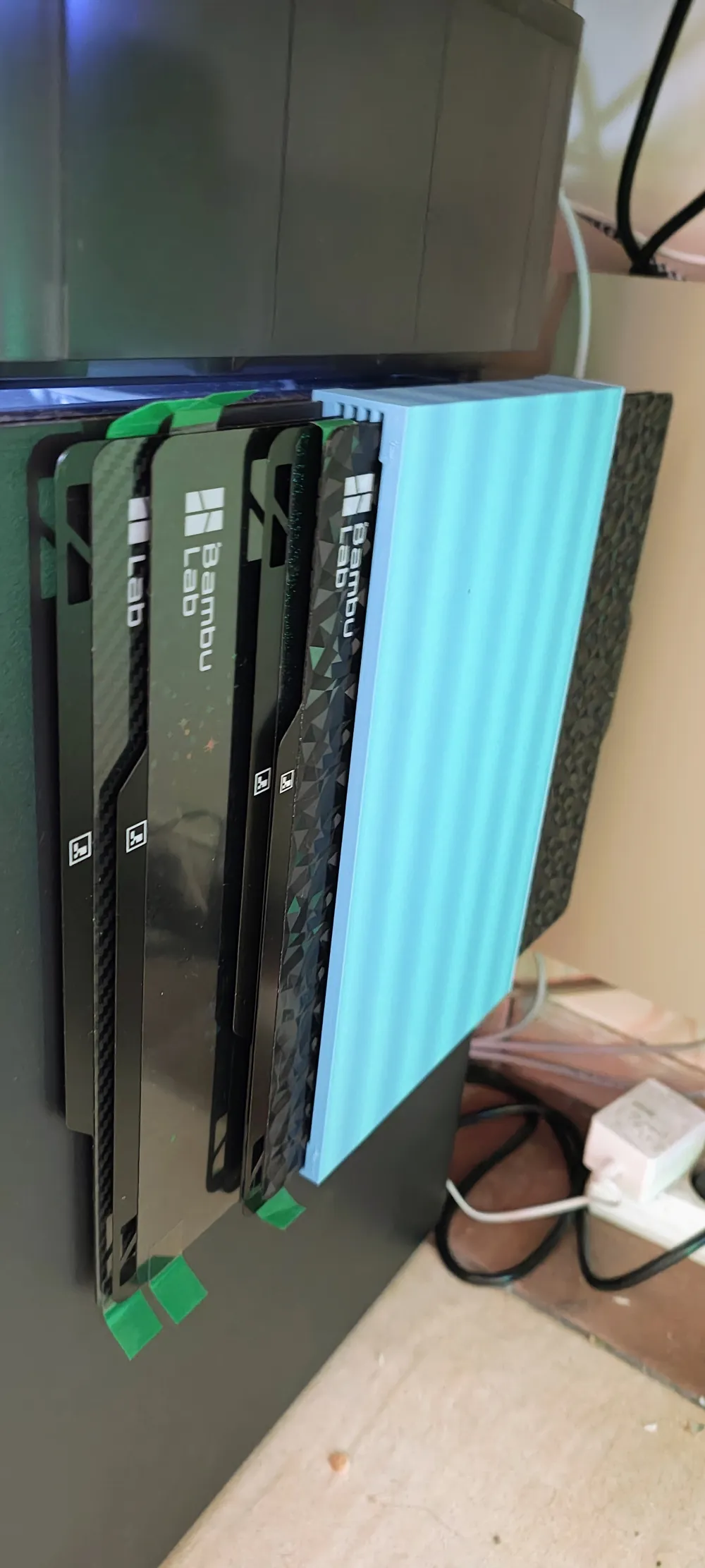 P1S / X1C build plate side holder - Free 3D Print Model - MakerWorld