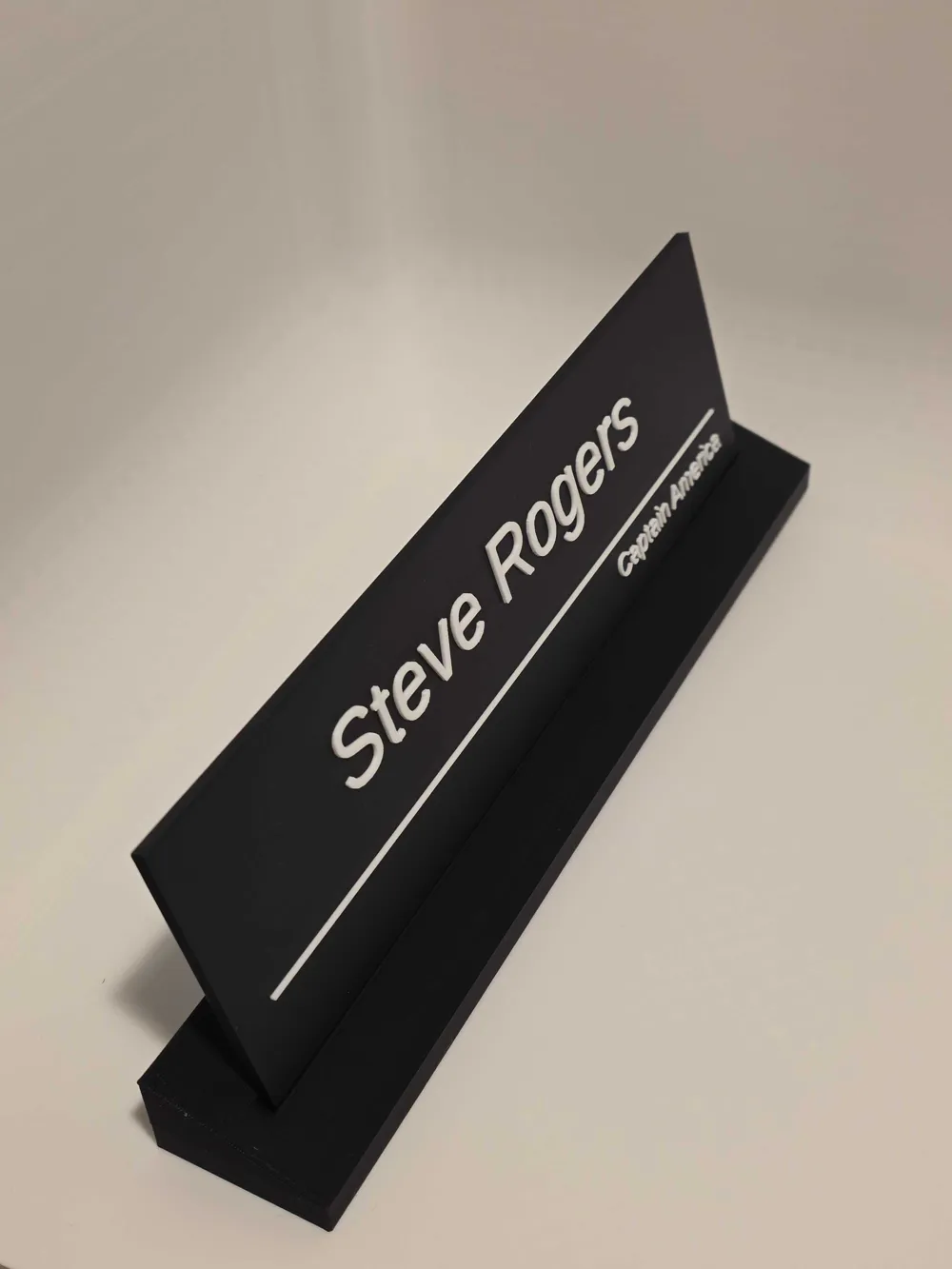 Customizable Desk Nameplate + Stand by PhantomCommit MakerWorld ...