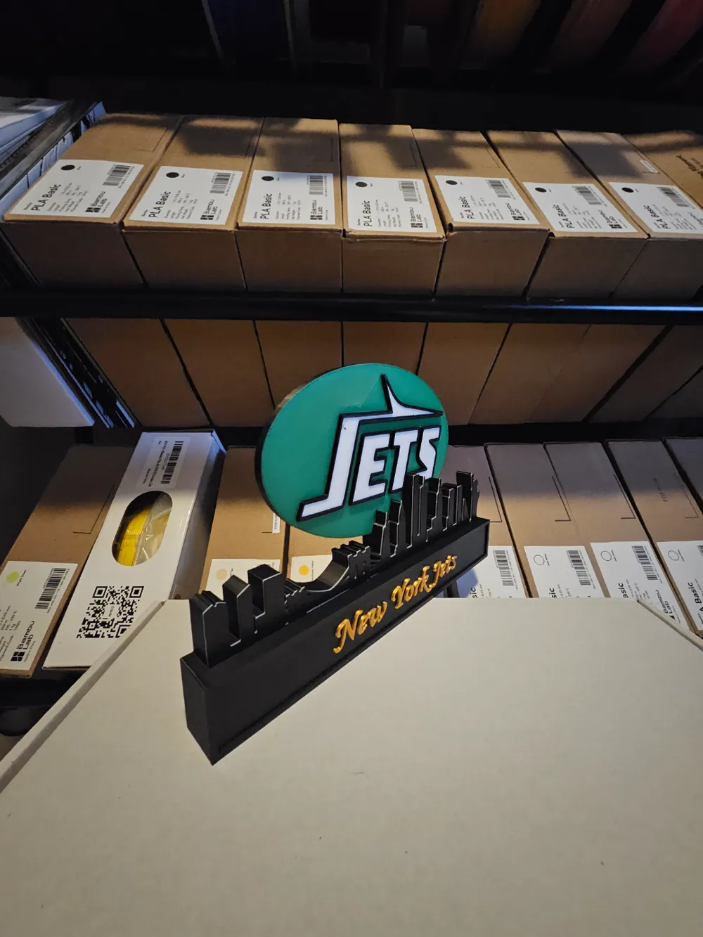 new york jets with skyline of new york NFL by Jessie_3d_art - MakerWorld