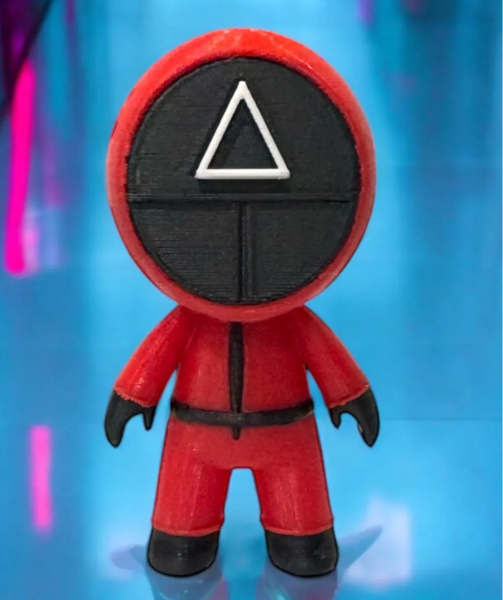 Squid Soldier Triangle figure model squid games by G.in.wonderland ...