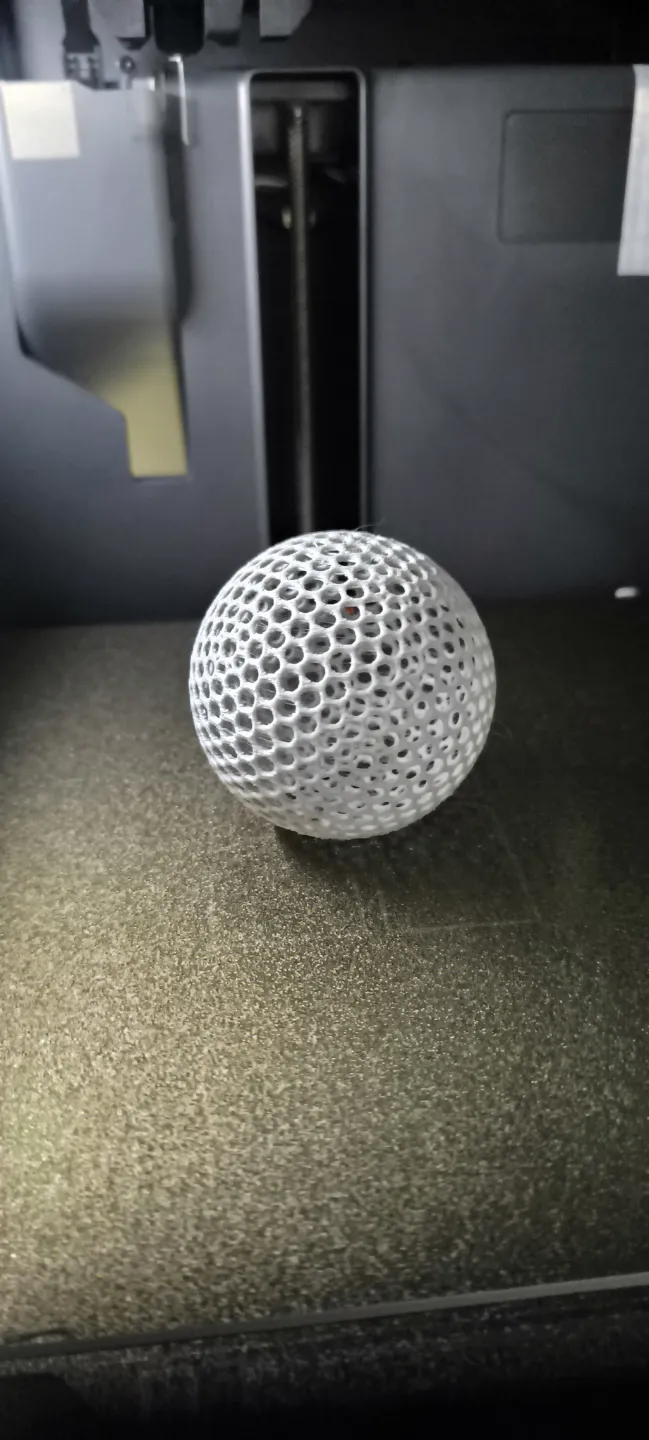 Abstract Sphere 3D Printed model by Djura - MakerWorld